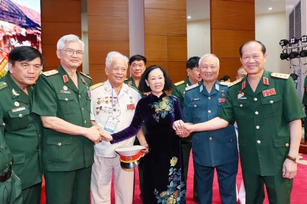 Điện Biên Phủ veterans and war youth volunteers honoured on 70th ...
