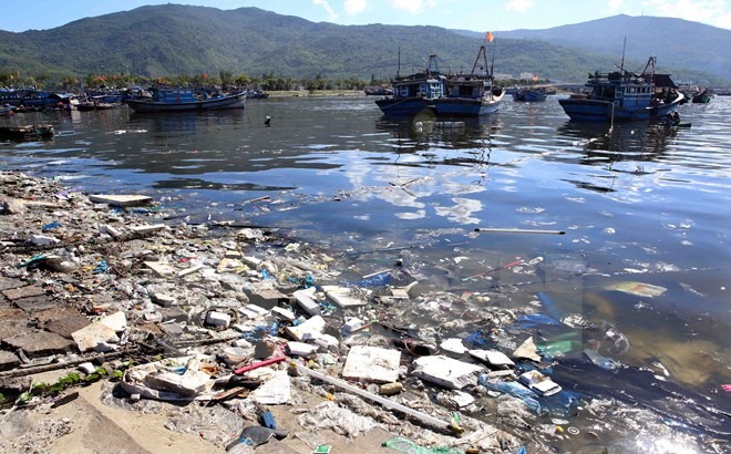 Coastal N ng Faces Severe Pollution Problems