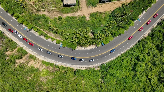 VinFast kicks off Wonder Trip 2023 for car owners