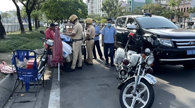 HCM City traffic police launch year-end campaign to ensure urban order