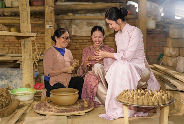 Ceremonial processions and clay art shine at craft village festival