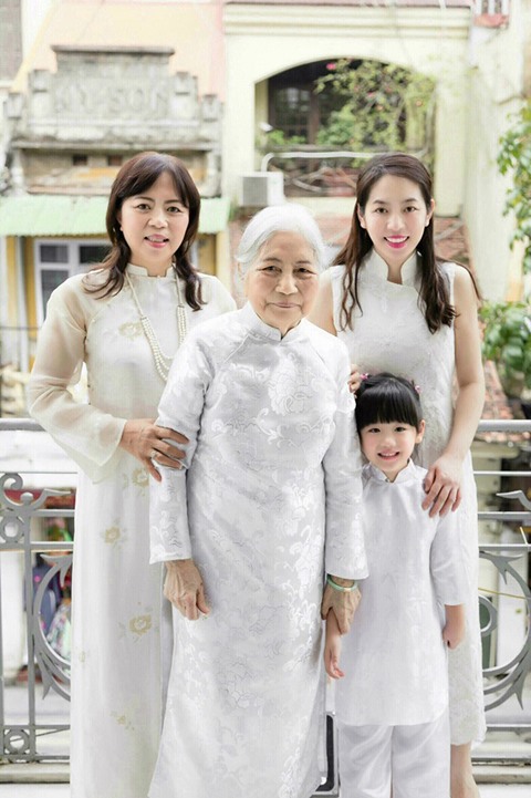 Tanmy celebrates 50th anniversary