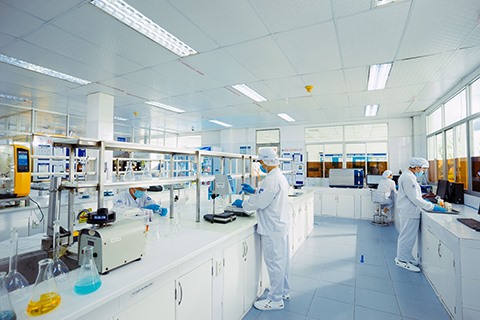 A network of 13 modern dairy factories – decisive factor for Vinamilk ...